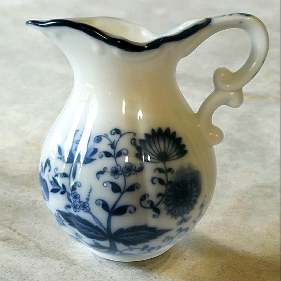 Blue Onion | Other | Vintage Blue Onion 6 Oz Pitcher | Poshmark